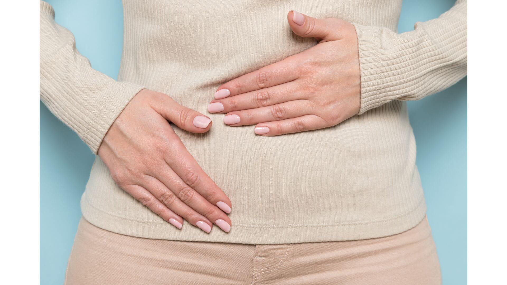 Menopause Bloating: Signs, Causes and Treatment Options
