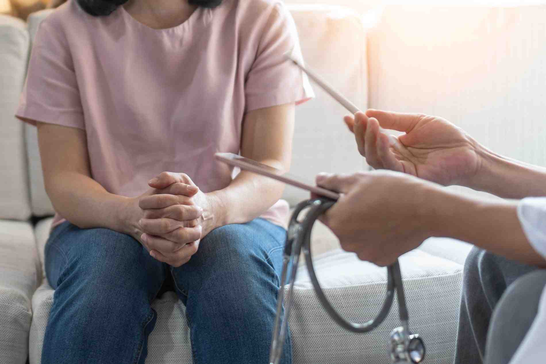 Medicines For Perimenopause: Benefits And Risks To Know
